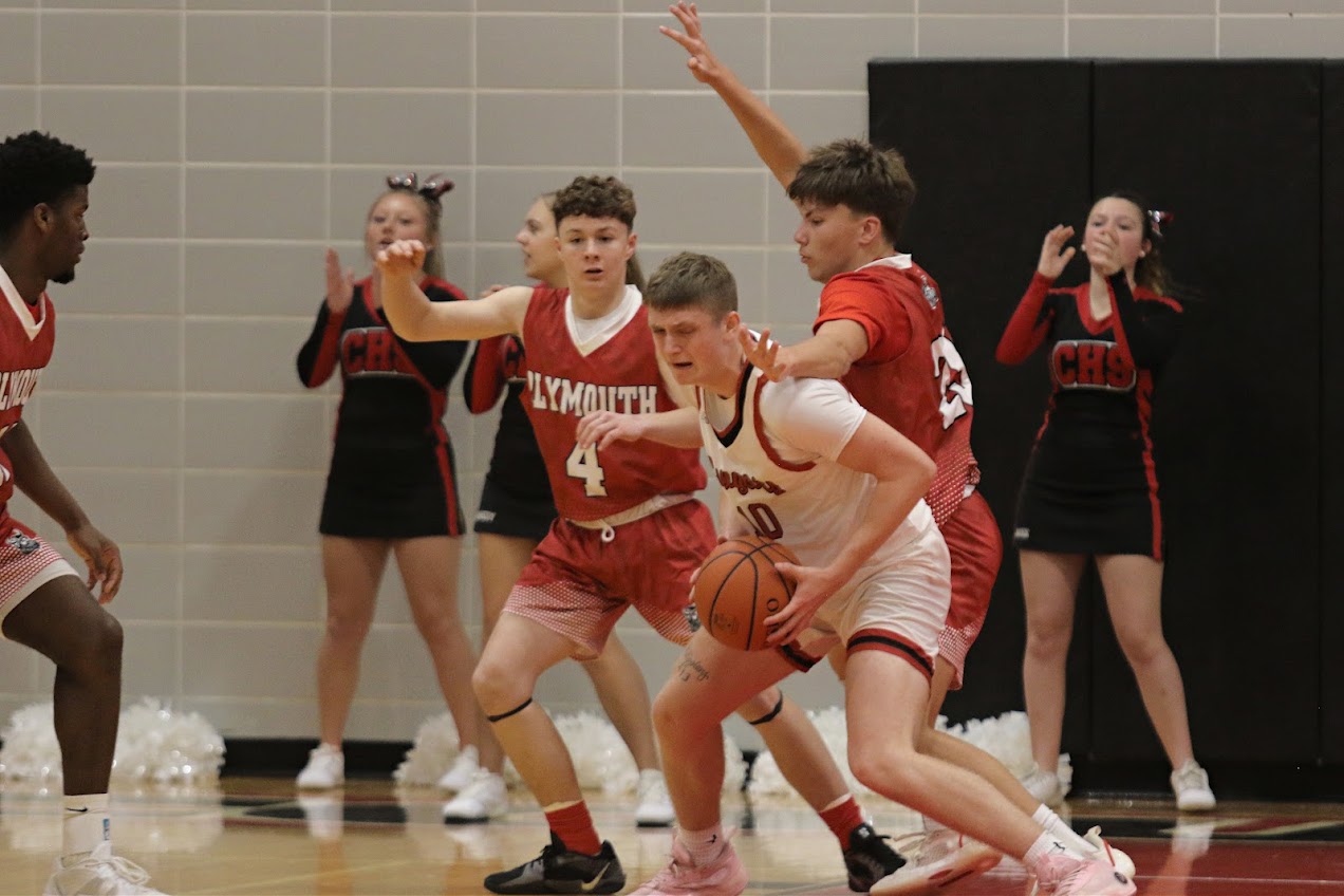 Thompson's scoring binge continues as Crestview denies Plymouth's challenge