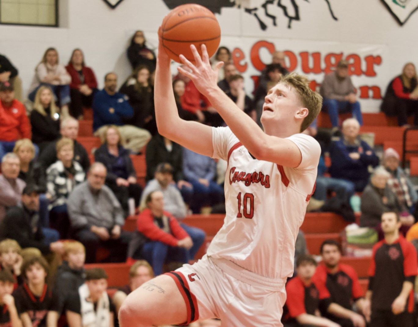 Crestview's Thompson selected to District 6 first team