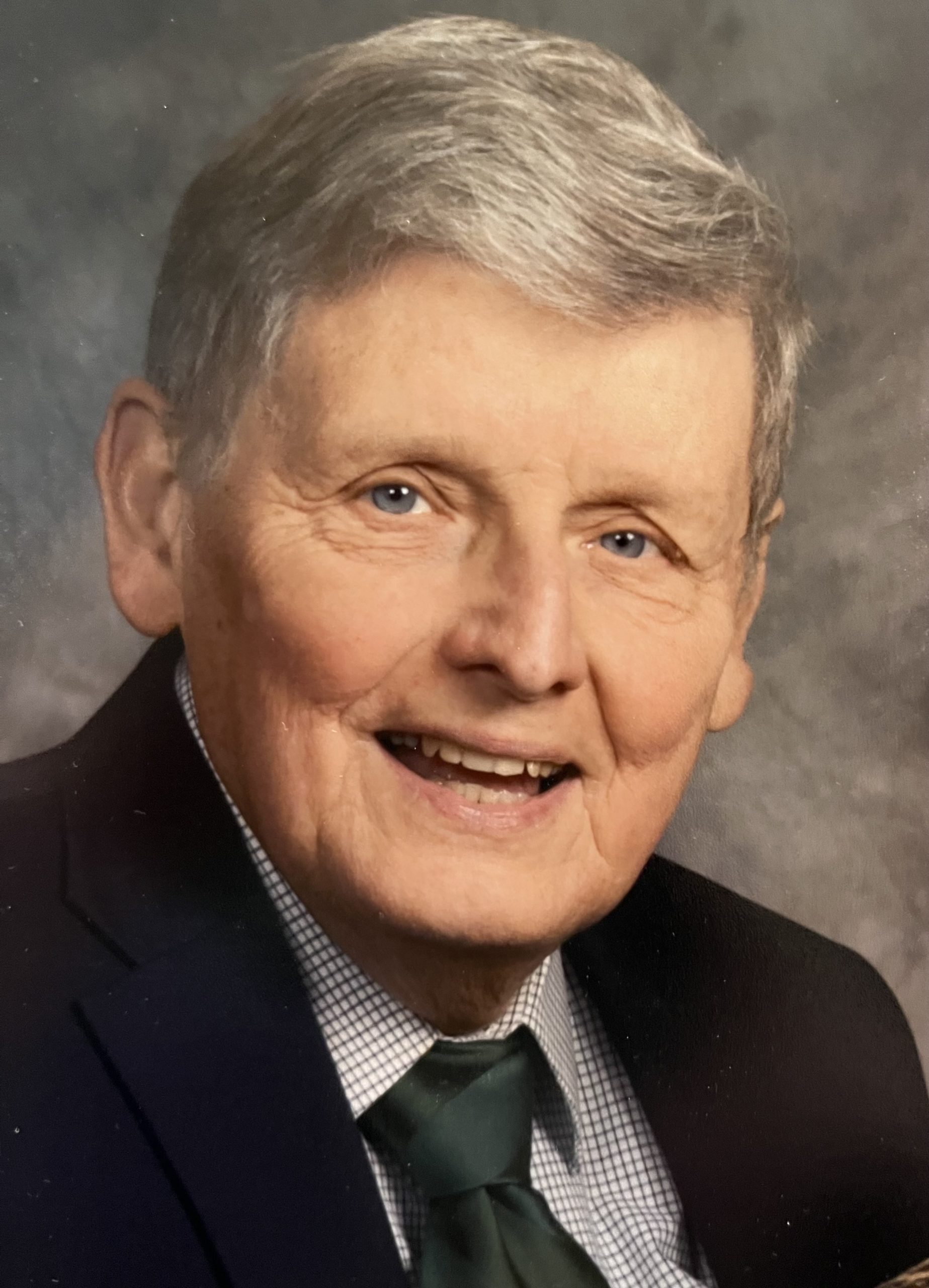 Dr. Robert Gregg