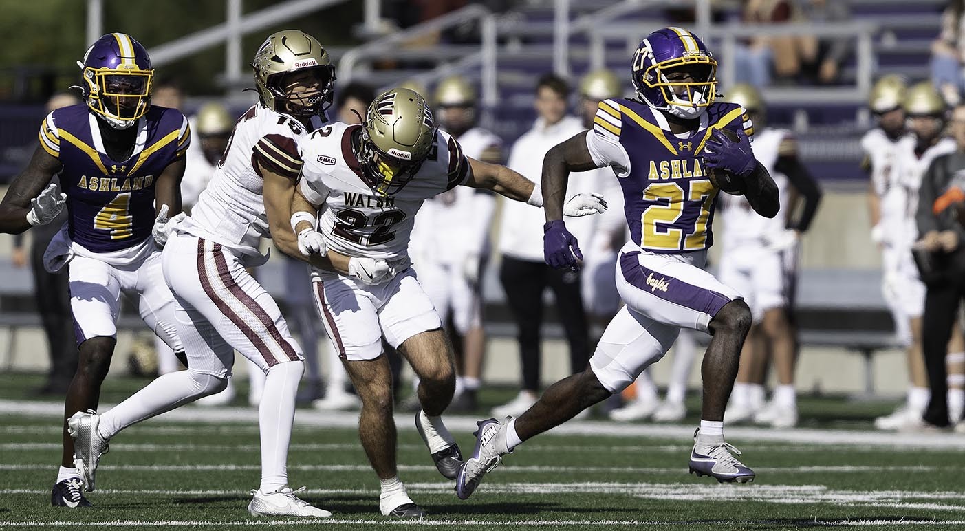 Ashland knocks off Walsh to set up huge showdown with Findlay next week